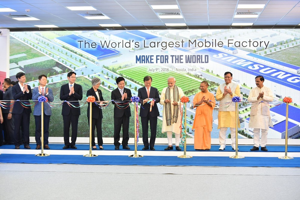Samsung opens mobile phone factory in Noida