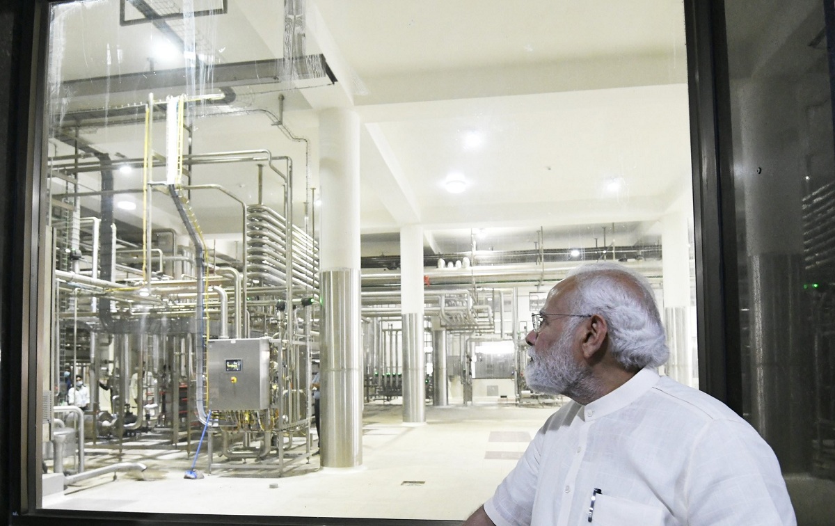 PM dedicates to India and lays foundation stone of multiple development ...