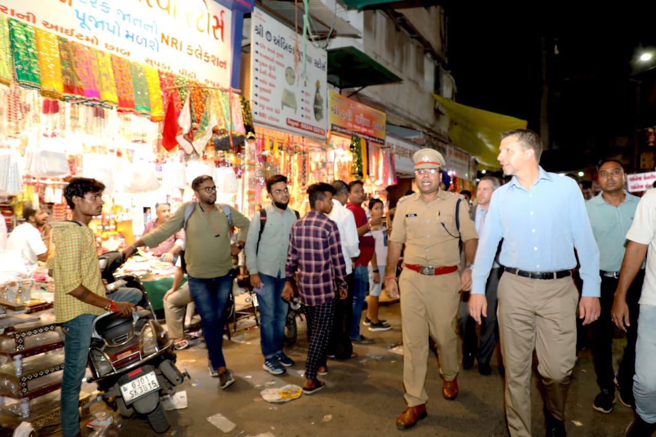 US Consulate General Mumbai Mike Hankey enjoyed Fafda Jalebi in Ahmedabad