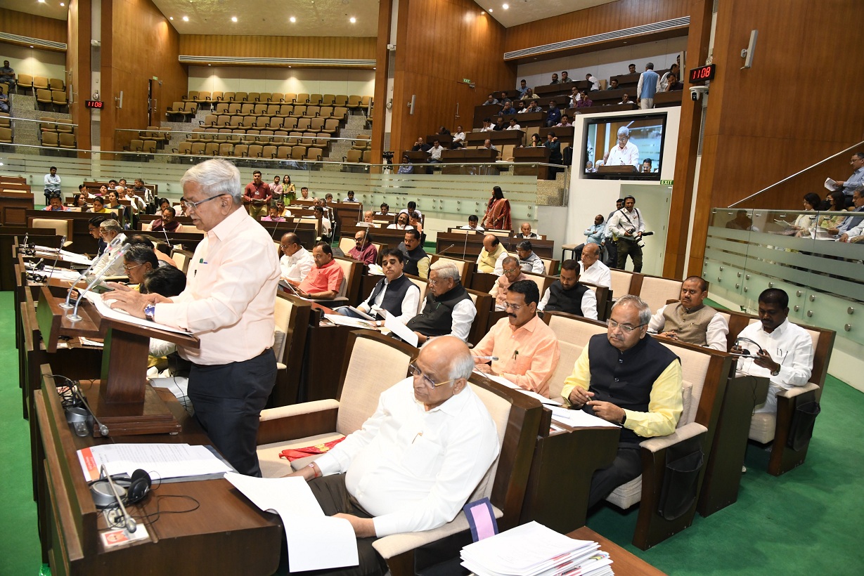 Gujarat Budget 2023-24 presented by FM Kanu Desai in Budget Session of ...