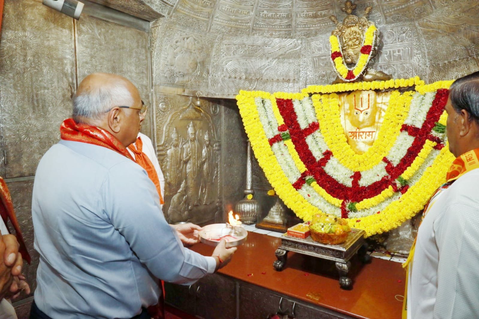 Bhupendra Patel offer prayers at Camp Hanuman Temple in Ahmedabad on ...