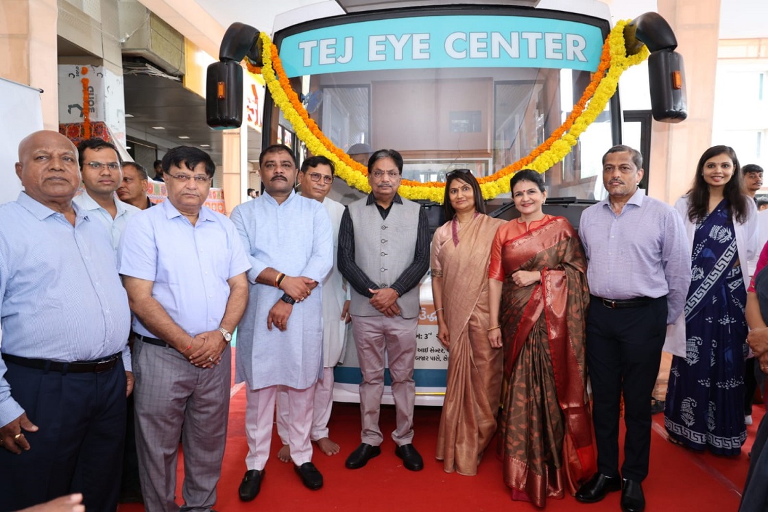 Inauguration of High - Tech Eye Mobile Bus to Revolutionize Eye care in ...