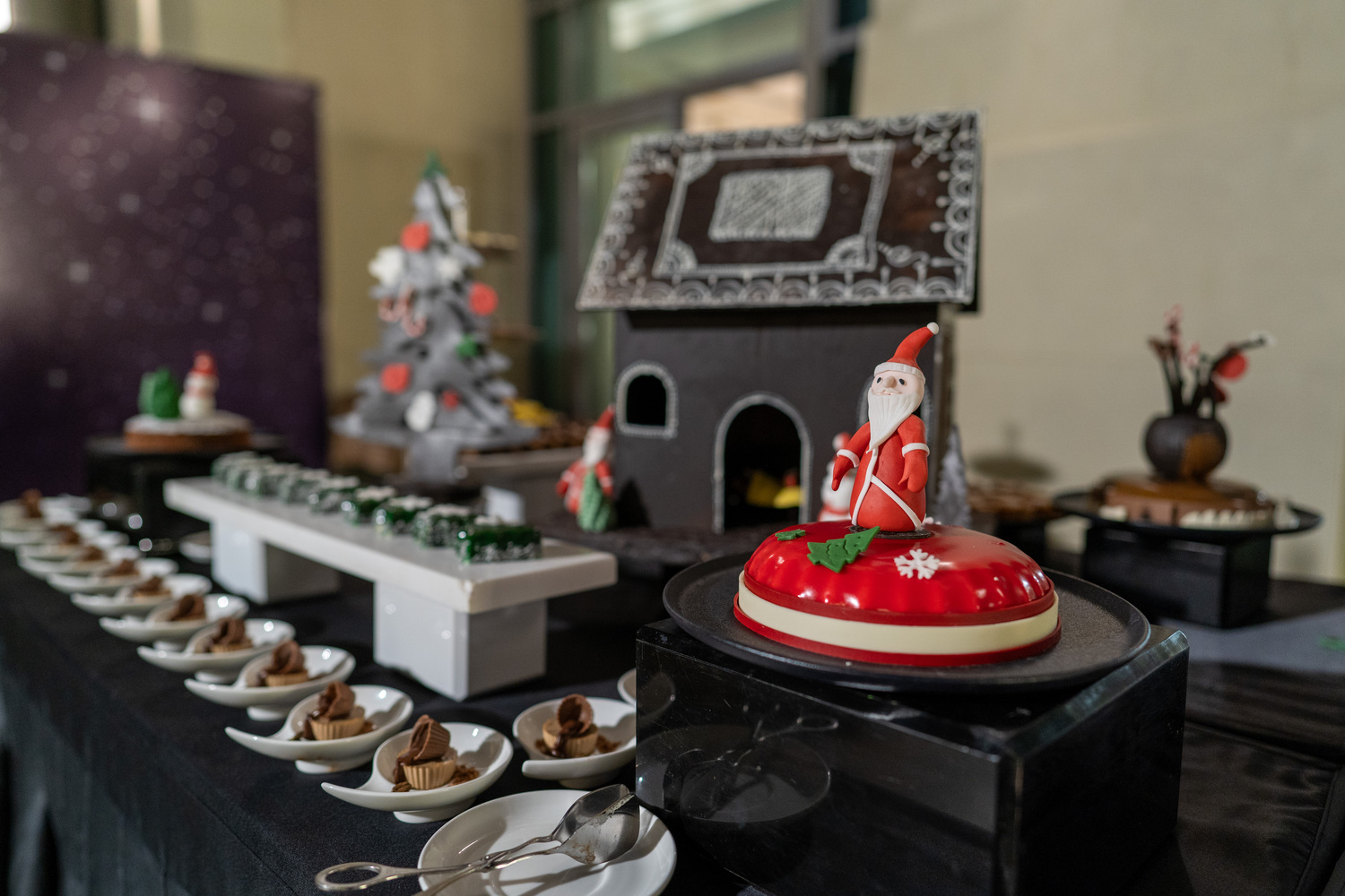 ITC Narmada Unveils Exquisite Festive Offerings for Christmas and New ...
