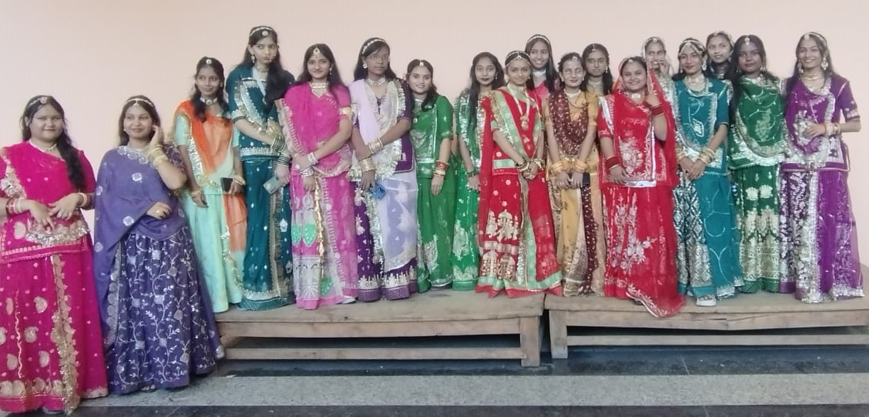 Prin MC Shah Commerce College Celebrates Indian Cultural Day as Part of ...