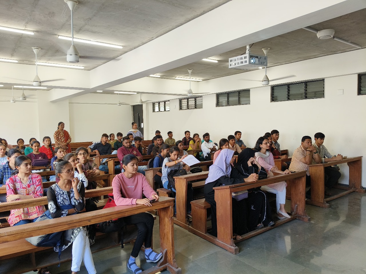 CC Sheth Commerce College Hosts Nutrition Awareness Session for ...