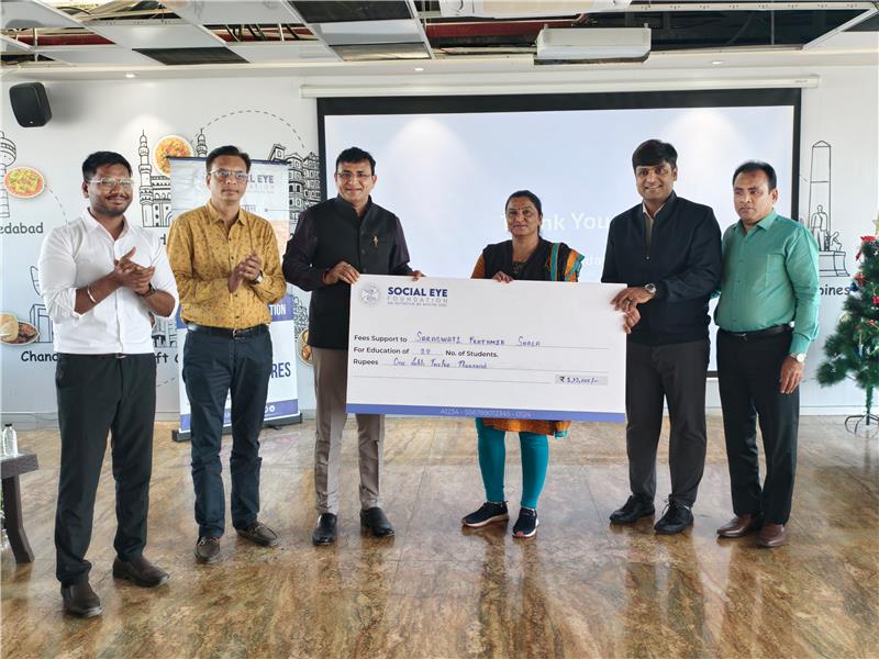 Social Eye Foundation Launches ‘Aadhaar Shiksha’ Platform in Ahmedabad ...